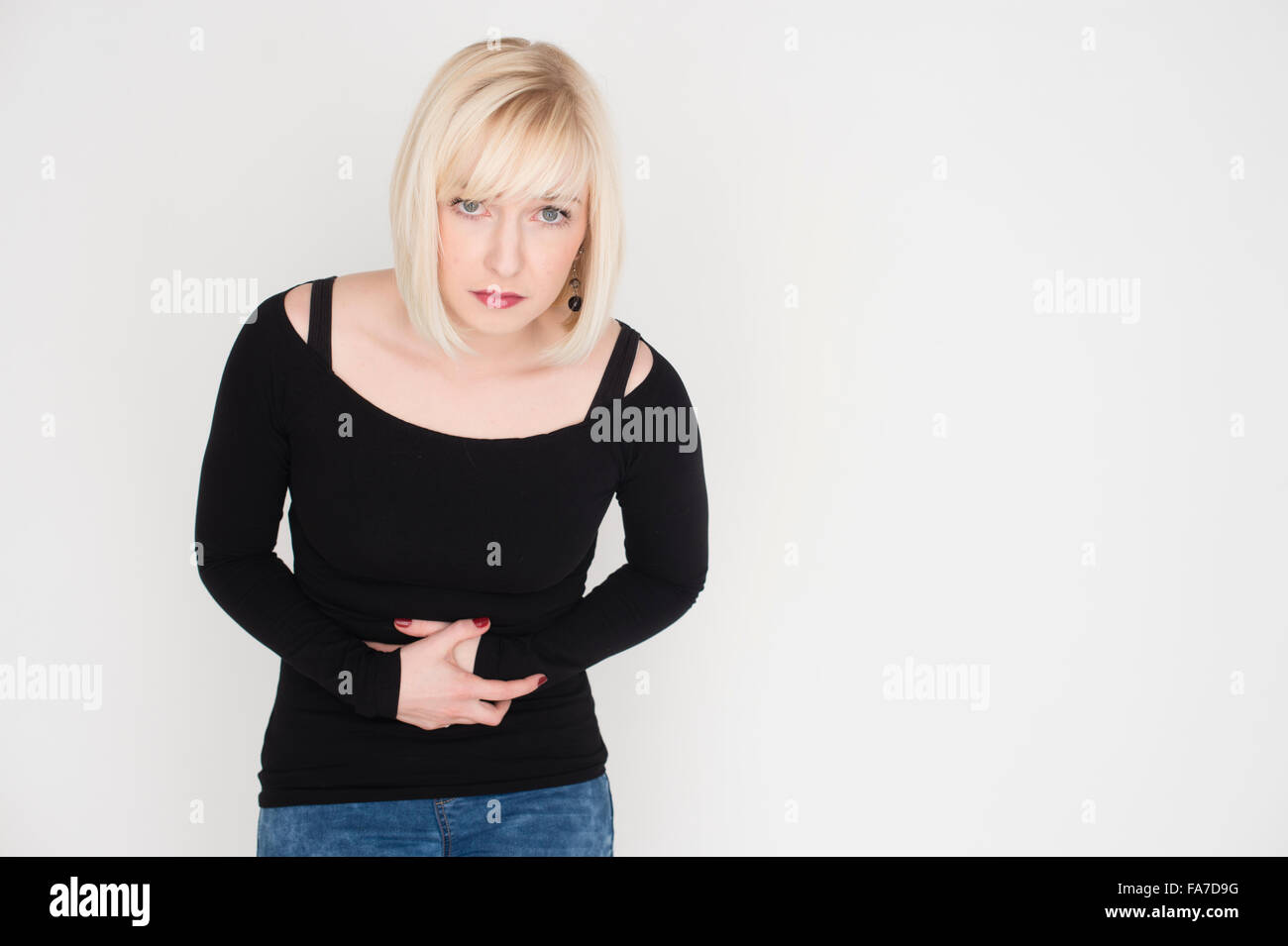 Midriff blond hi-res stock photography and images - Alamy