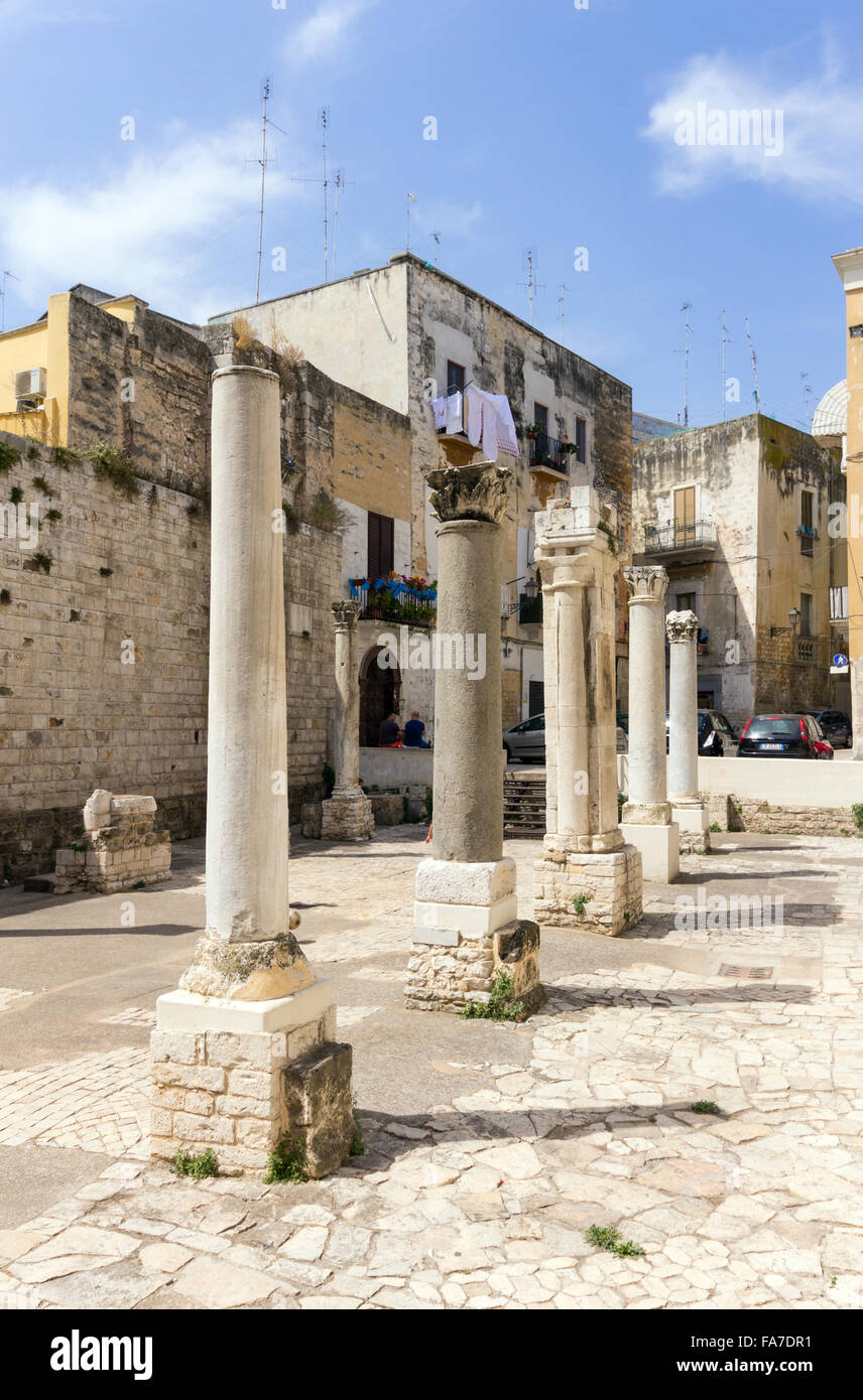 Bari old town hi-res stock photography and images - Alamy