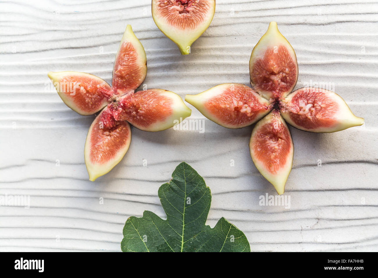 Fig leaf shape hi-res stock photography and images - Alamy