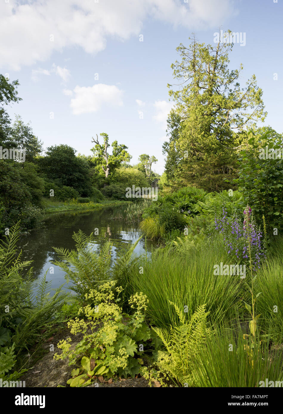 Woolbeding House Stock Photos & Woolbeding House Stock Images - Alamy