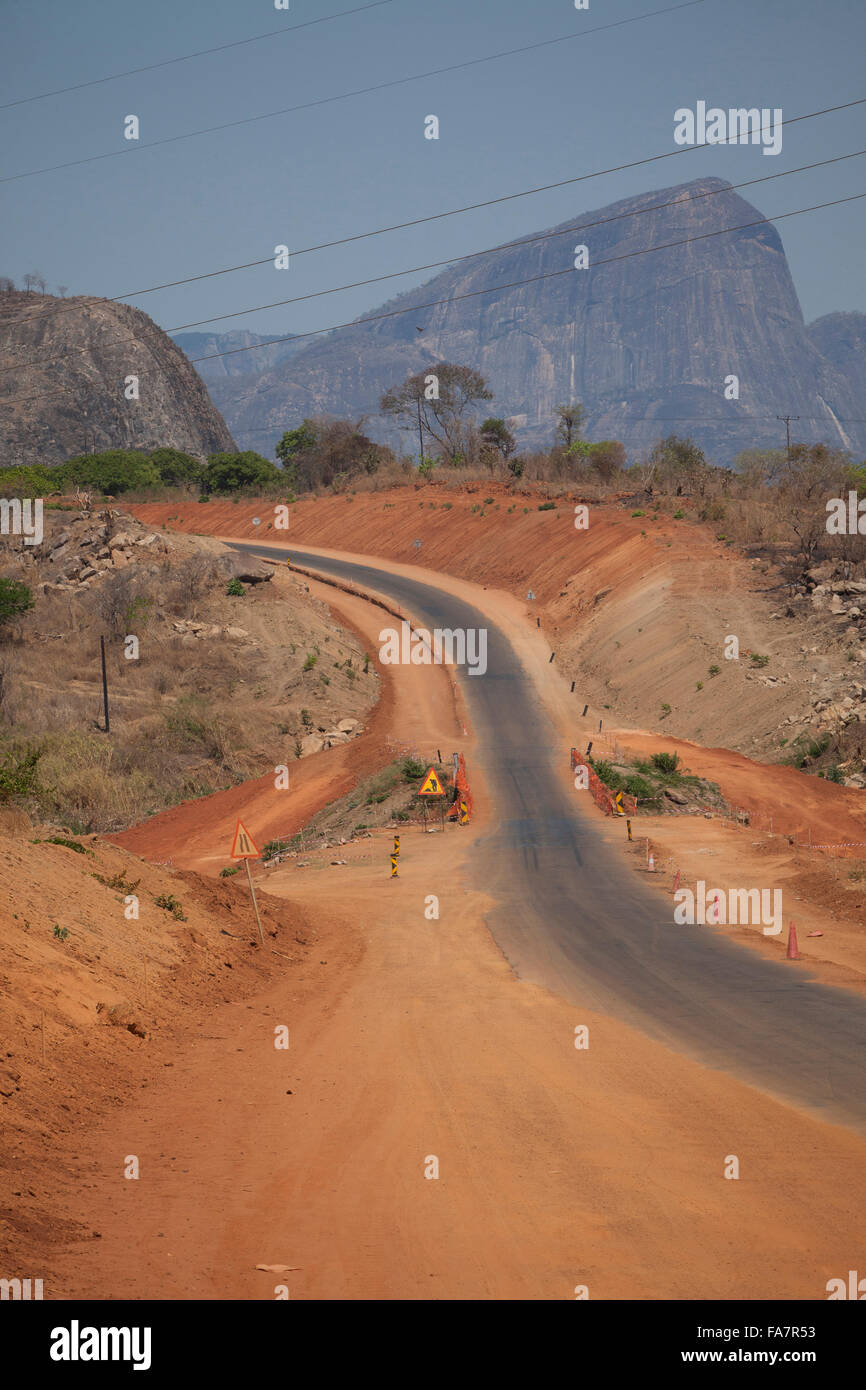 The Namialo to Rio Lurio Road in Northern Mozambique undergoes ...