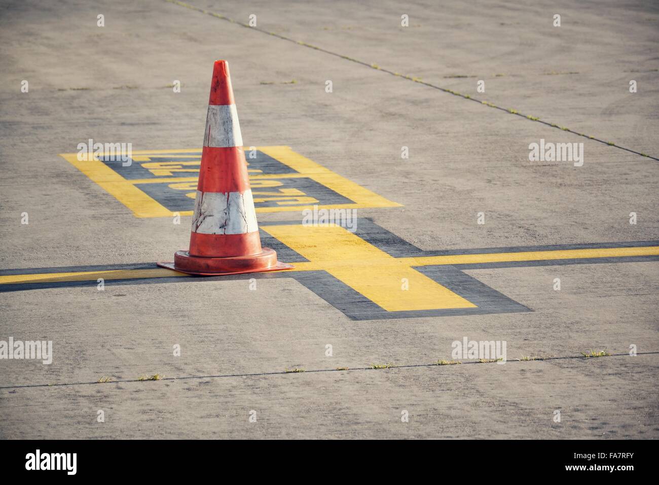 Airport runway stop warning sign hi-res stock photography and images ...