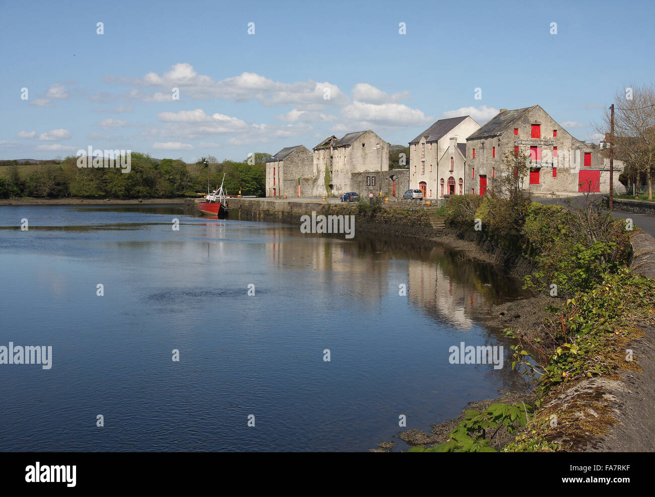 Ramelton hi-res stock photography and images - Alamy
