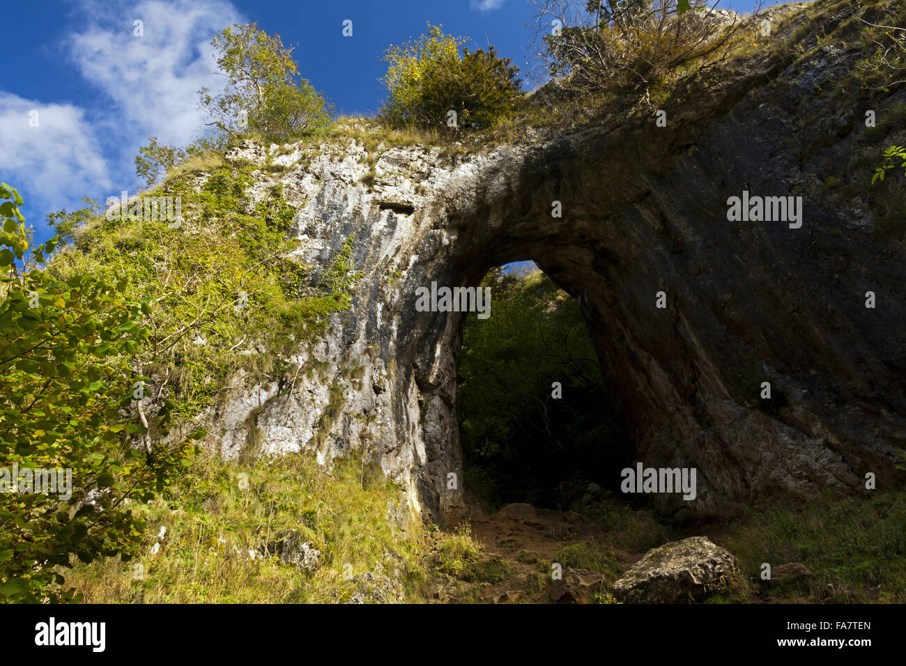Dovedale cave hi-res stock photography and images - Alamy