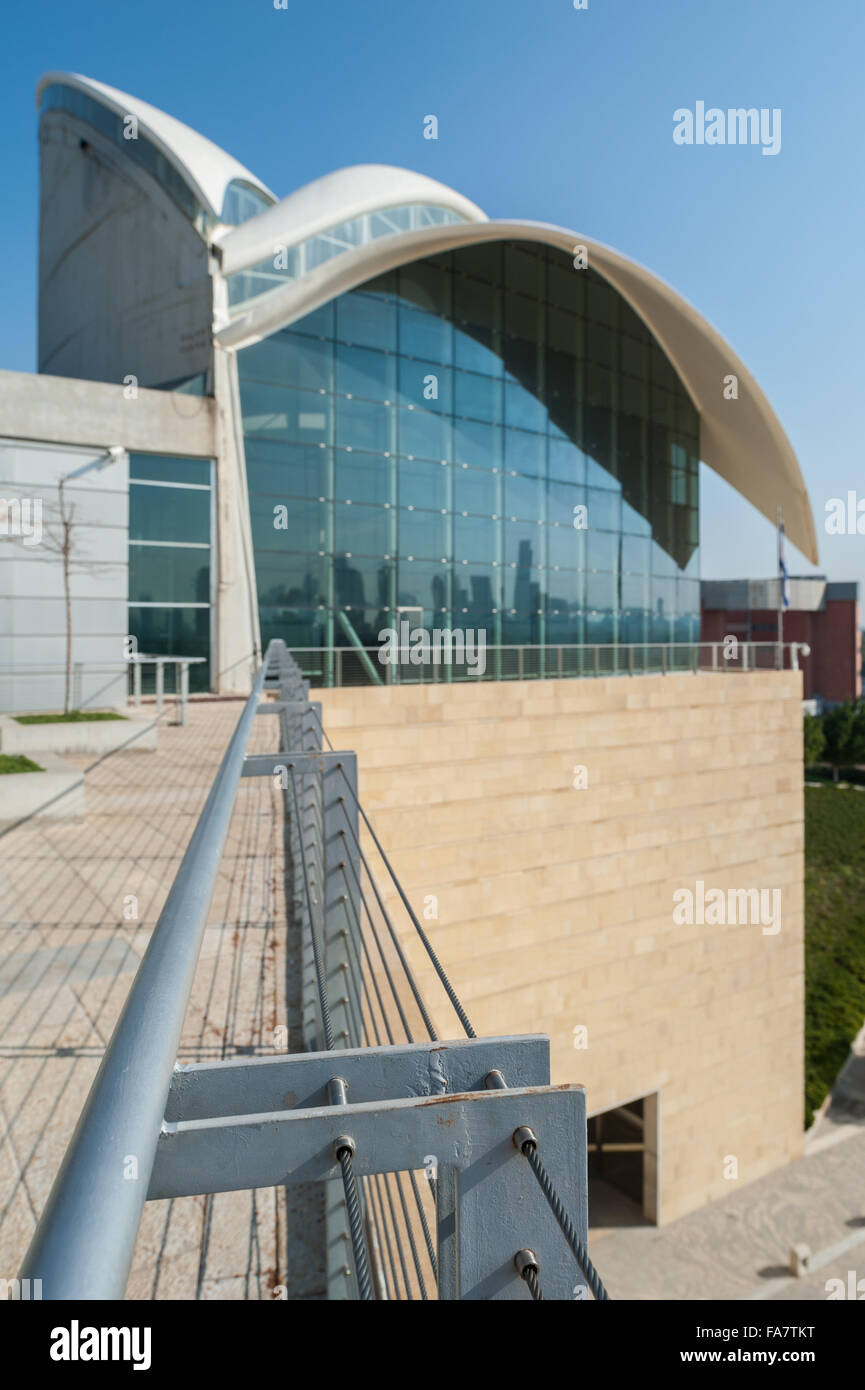 Yitzhak rabin center hi-res stock photography and images - Alamy