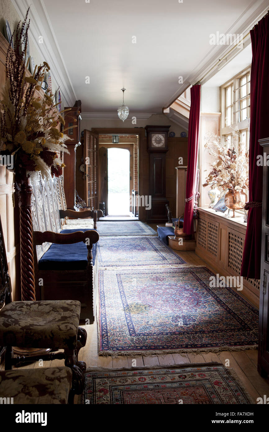 Nuffield place hi-res stock photography and images - Alamy