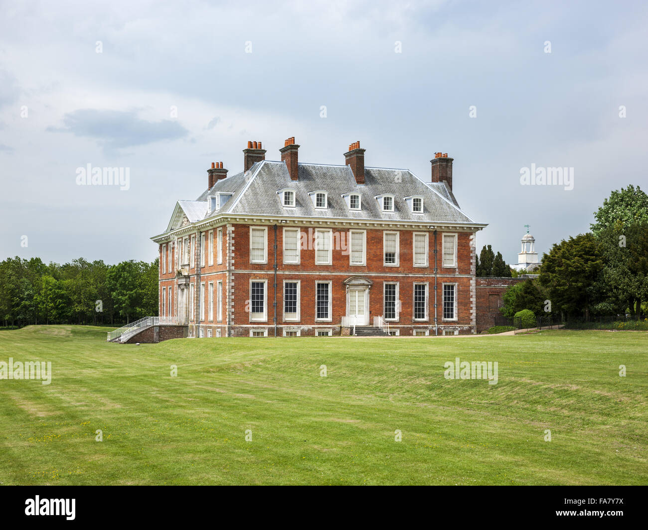 Upparkfeature hi-res stock photography and images - Alamy