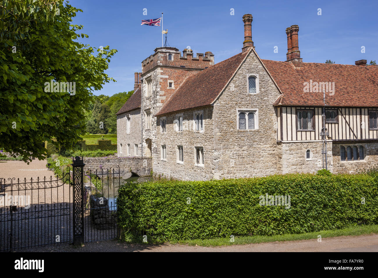 Mote house hi-res stock photography and images - Alamy