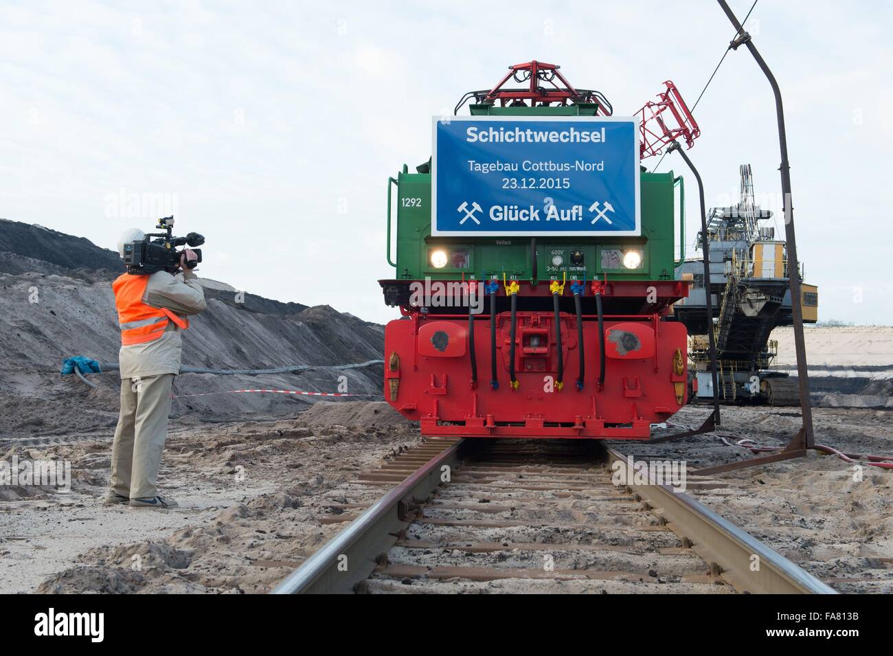 Run down train hi-res stock photography and images - Alamy