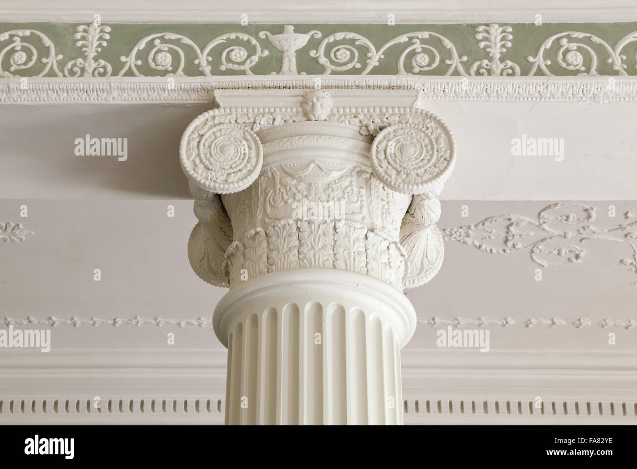 Ionic fluted column hi-res stock photography and images - Alamy