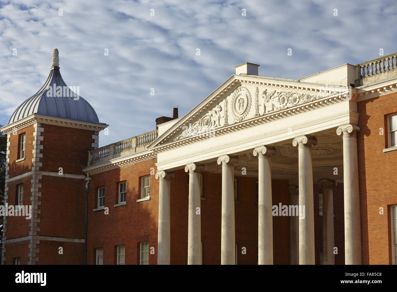 The "transparent" portico on the east front at Osterley, Isleworth ...