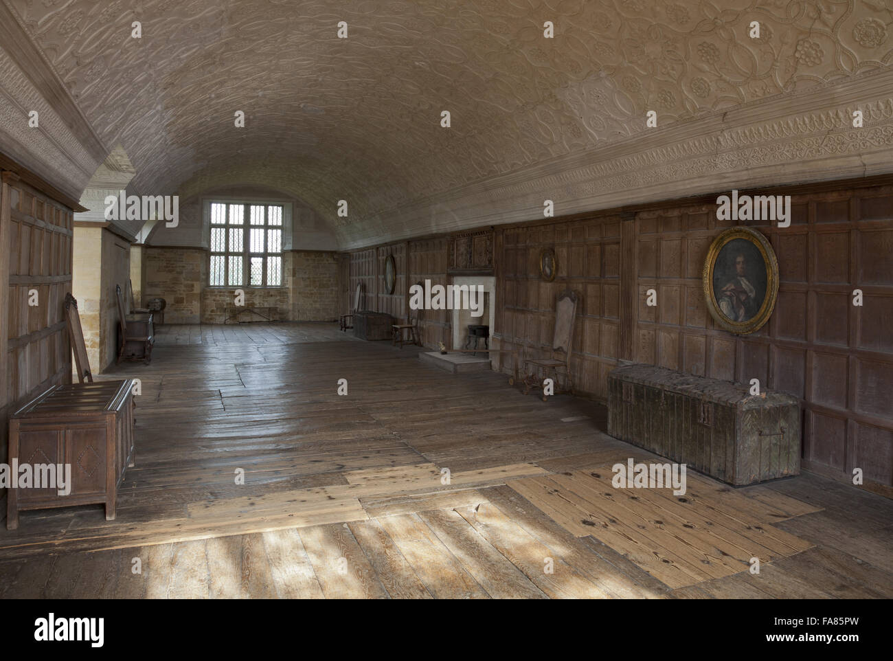 Long gallery at chastleton house hi-res stock photography and images ...