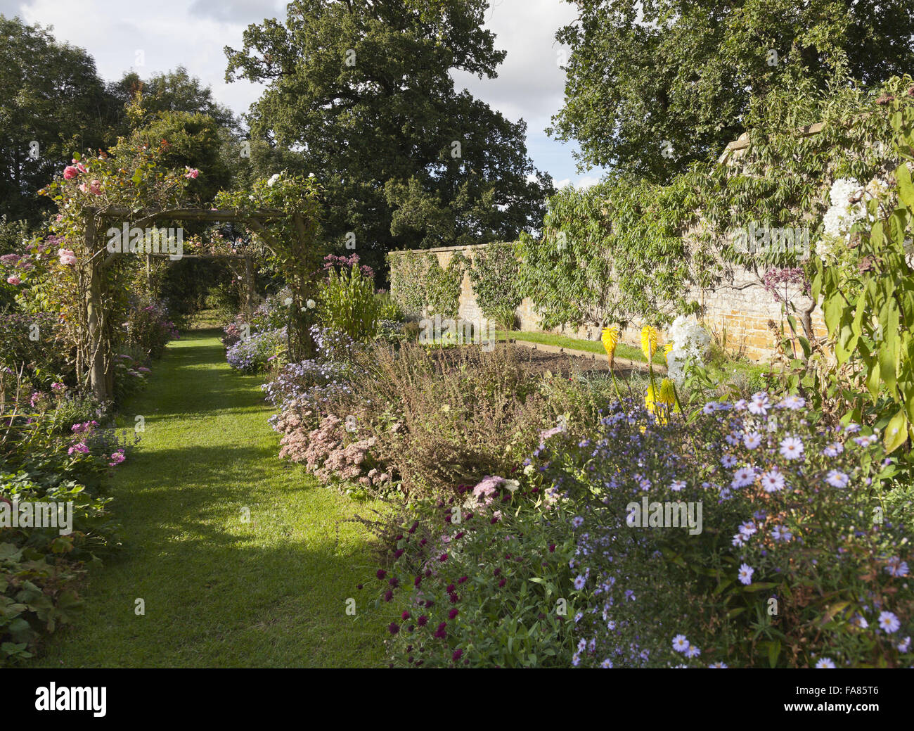 The garden in September at Chastleton House, Oxfordshire Stock Photo ...