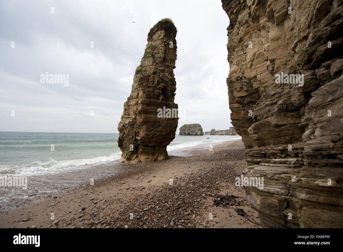A rock stack on the beach at Marsden, Tyne & Wear Stock Photo - Alamy
