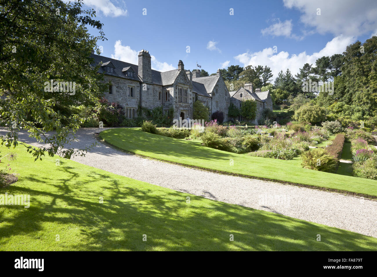 Cotehele house cornwall hi-res stock photography and images - Alamy