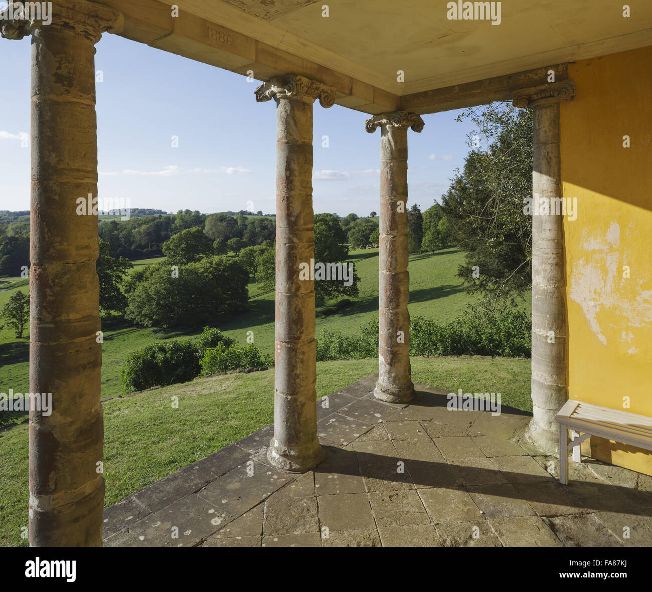 Farnboroughhall hi-res stock photography and images - Alamy
