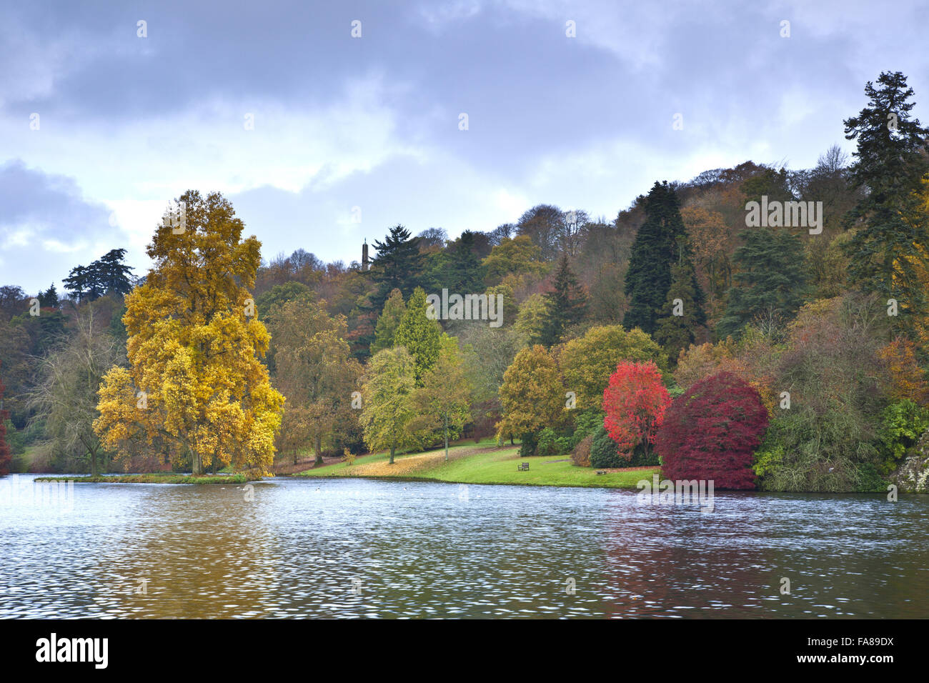 The lake in autumn at Stourhead, Wiltshire Stock Photo - Alamy