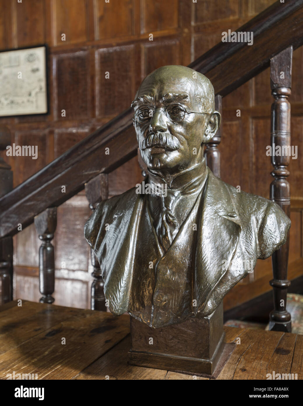 Kipling in bronze hi-res stock photography and images - Alamy
