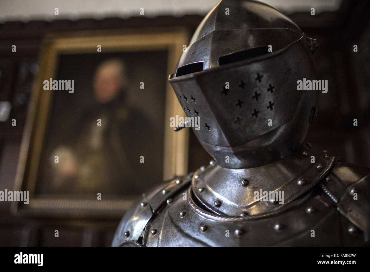 Manor house suit hi-res stock photography and images - Alamy