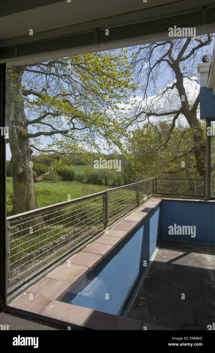 First floor balcony at High Cross House, Dartington, Devon. High Cross ...