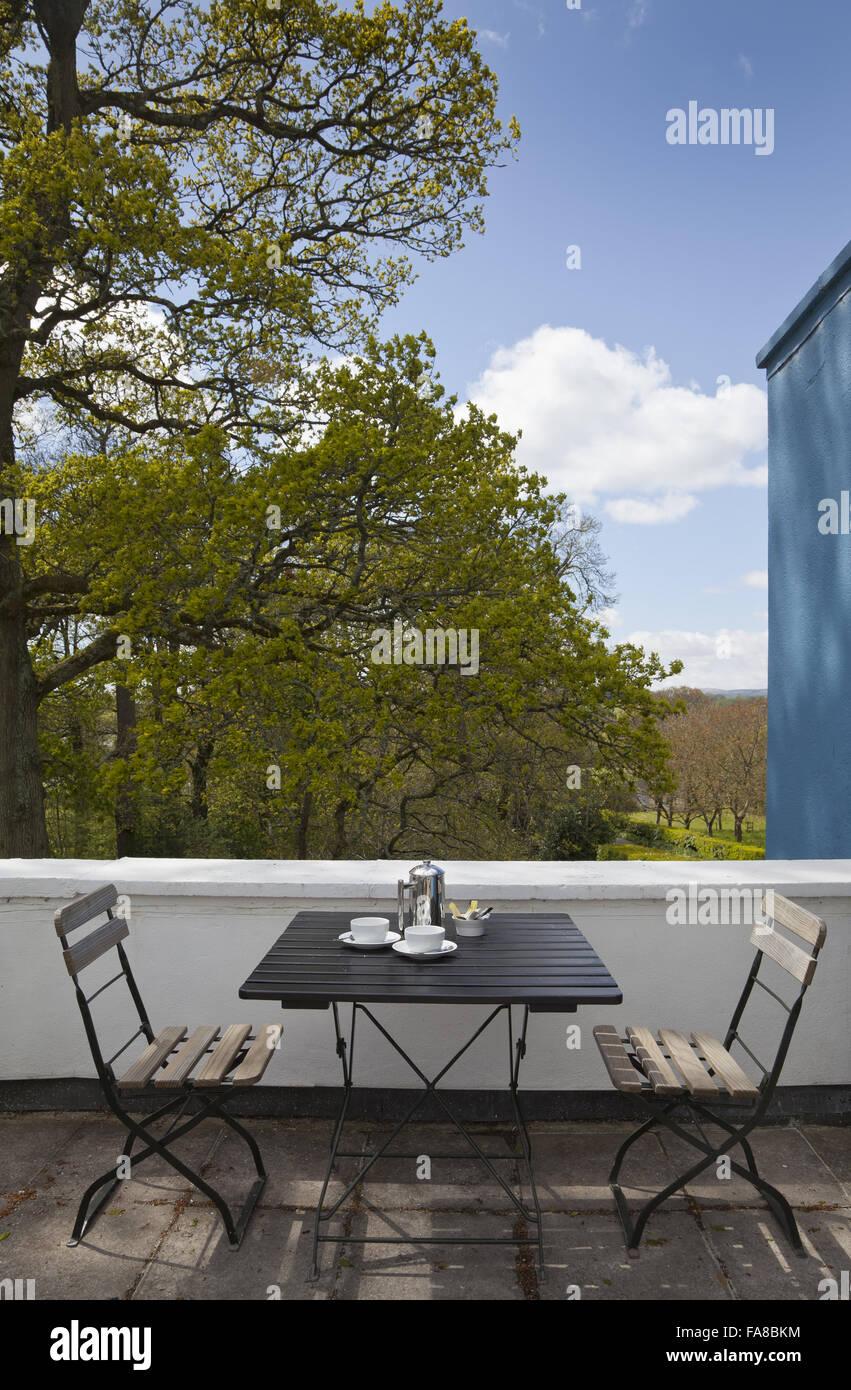 High cross house dartington hi-res stock photography and images - Alamy