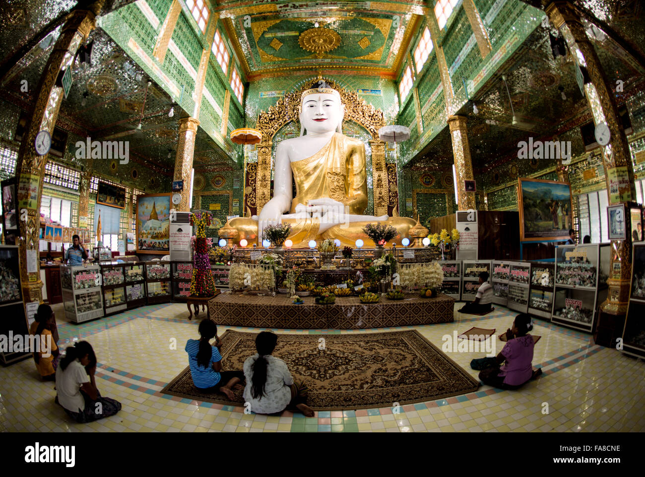 Golden temples in sagaing hi-res stock photography and images - Alamy