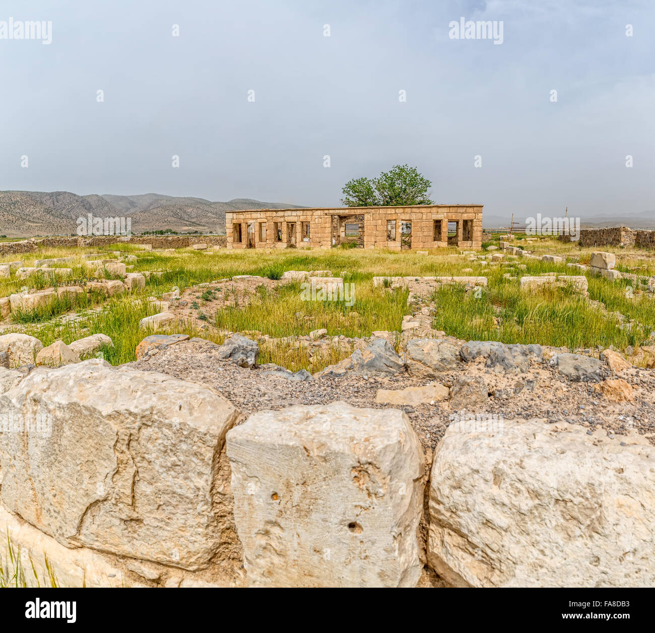 Pasargad Mozaffarid caravansarai Stock Photo - Alamy