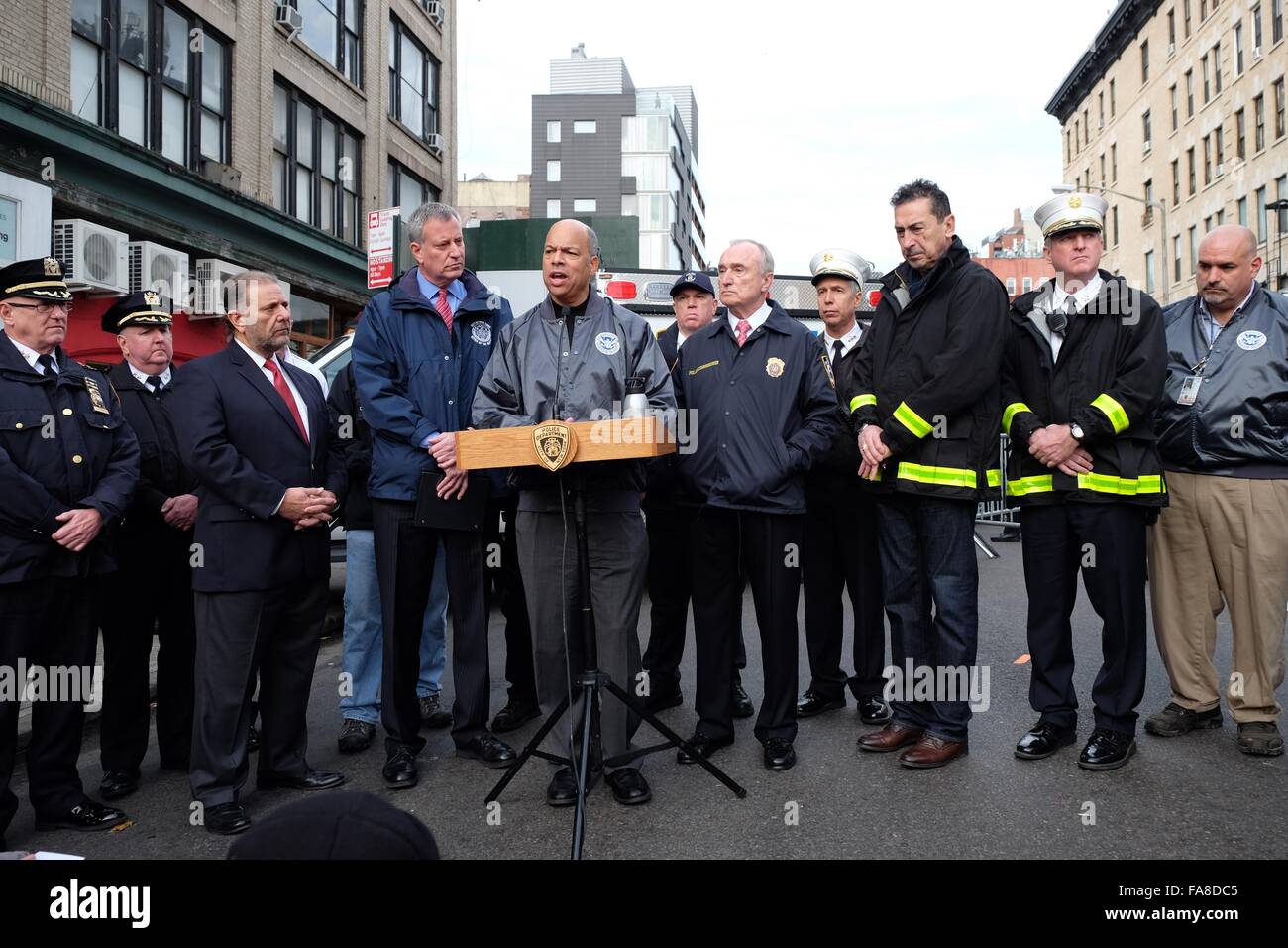The New York Police Department (NYPD) conduct an active shooter ...