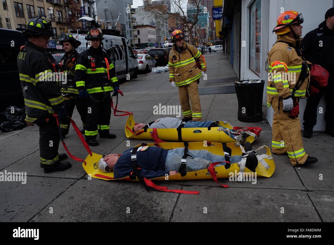 The New York Police Department (NYPD) conduct an active shooter ...