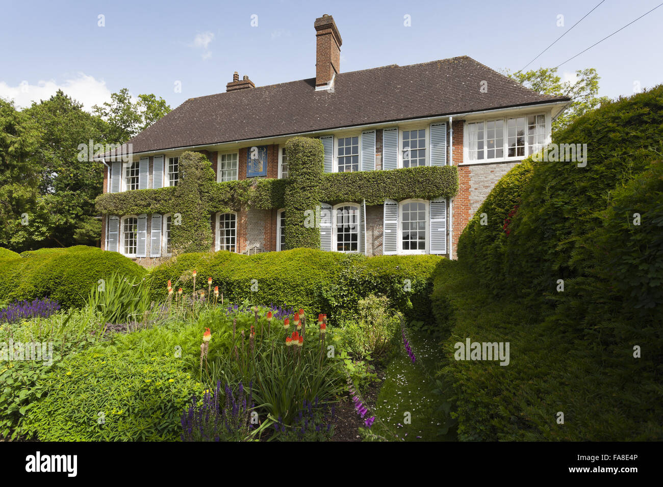 Are Dogs Allowed At Nuffield Place