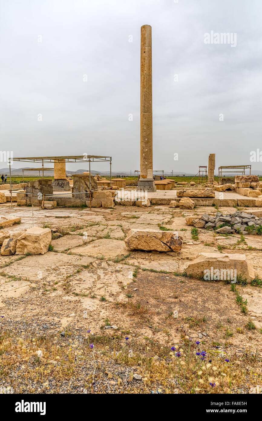 Pasargadae archaeological site Stock Photo - Alamy