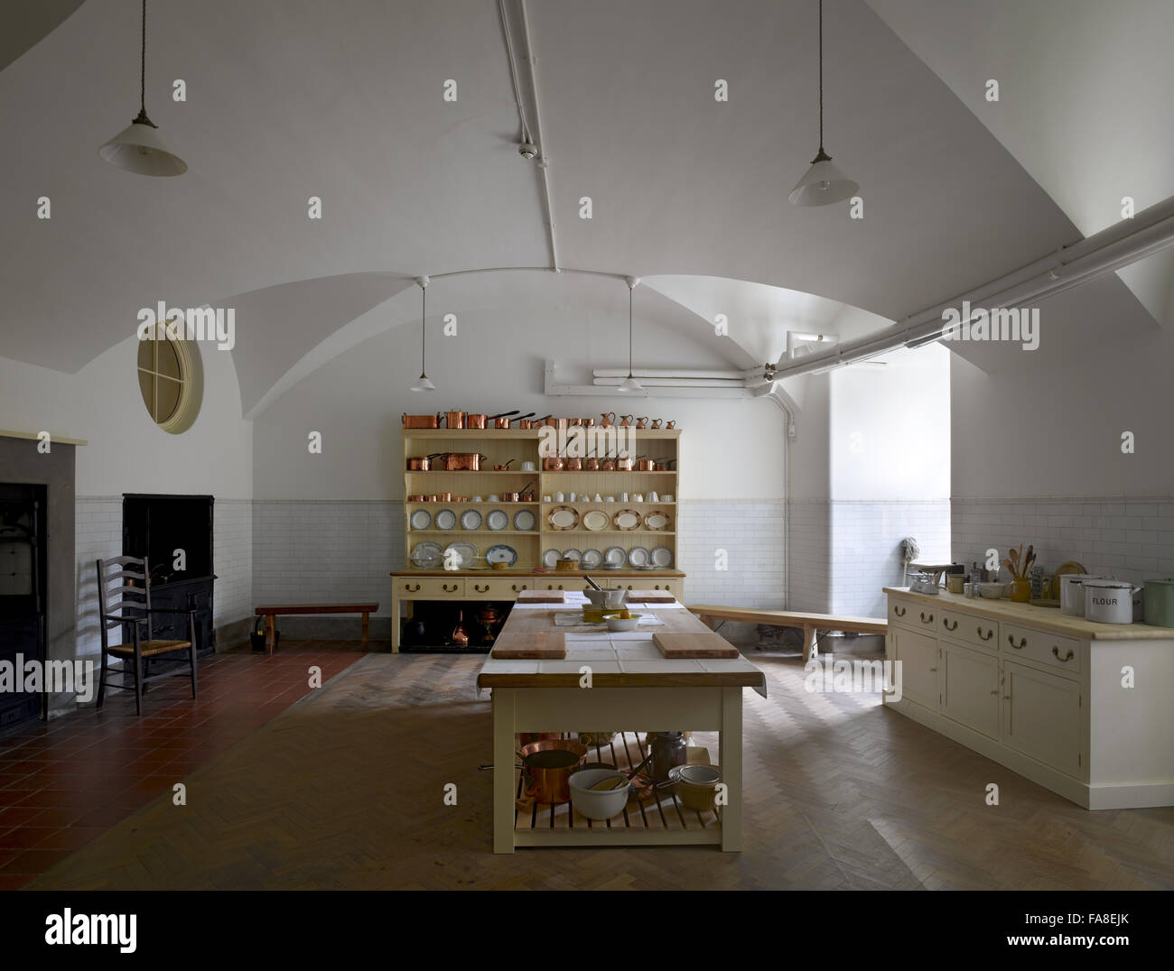 18th century england kitchen hi-res stock photography and images - Alamy