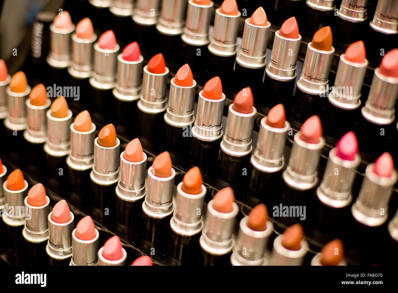 Lipstick hi-res stock photography and images - Alamy