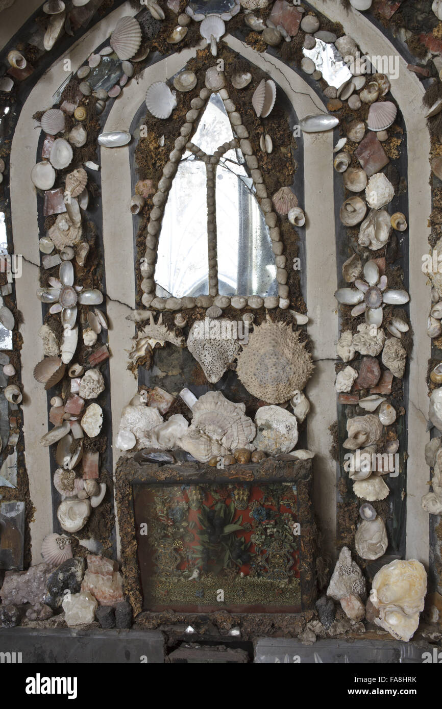 Detail of part of the decoration on the lower stairs of the Shell ...