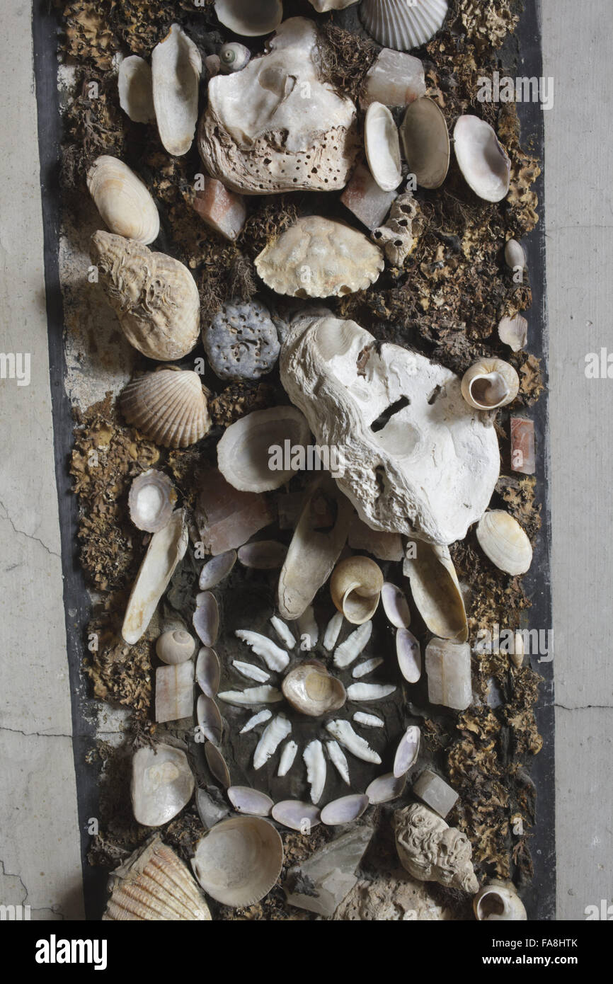 Detail of part of the decoration on the lower stairs of the Shell ...