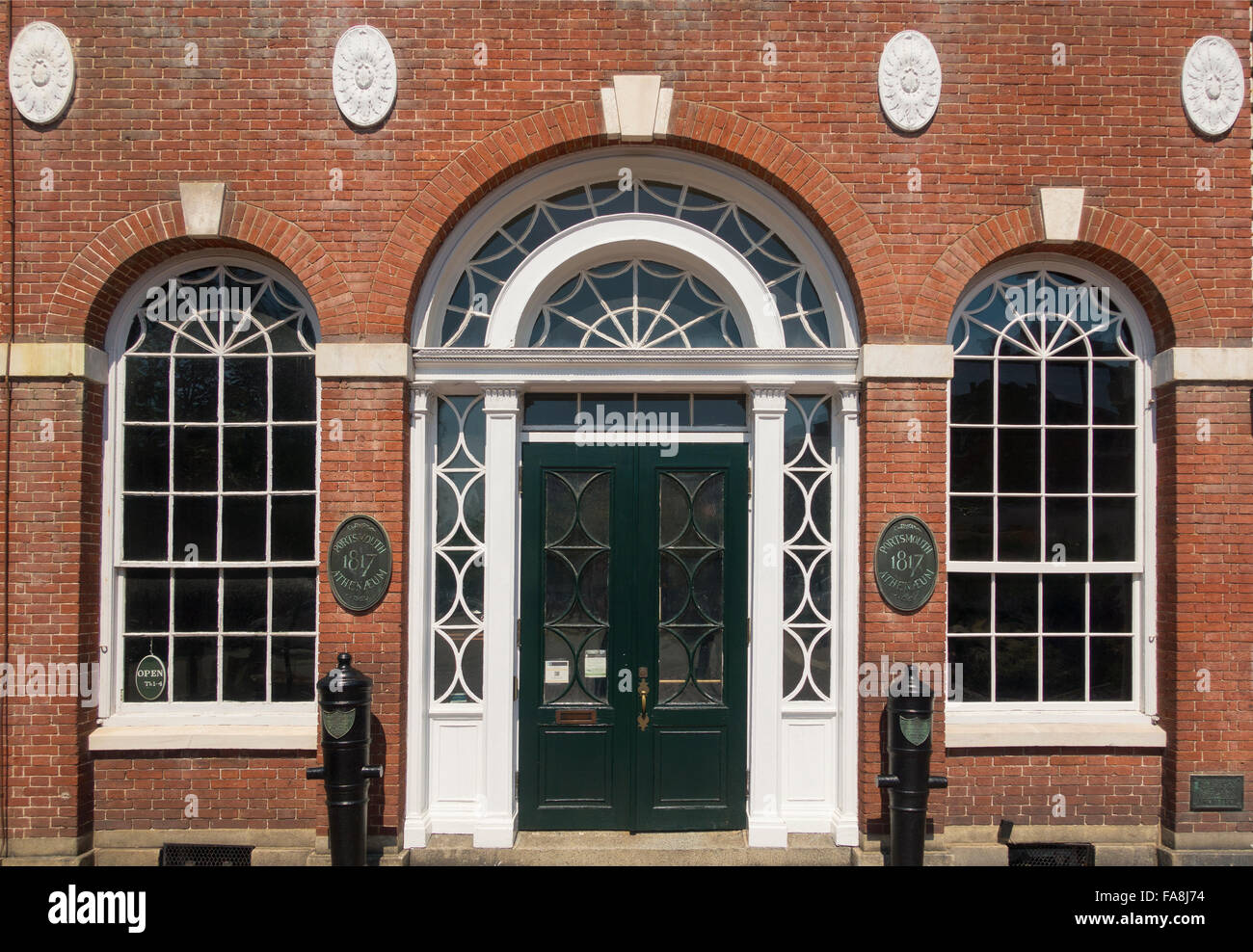 Portsmouth nh architecture hi-res stock photography and images - Alamy