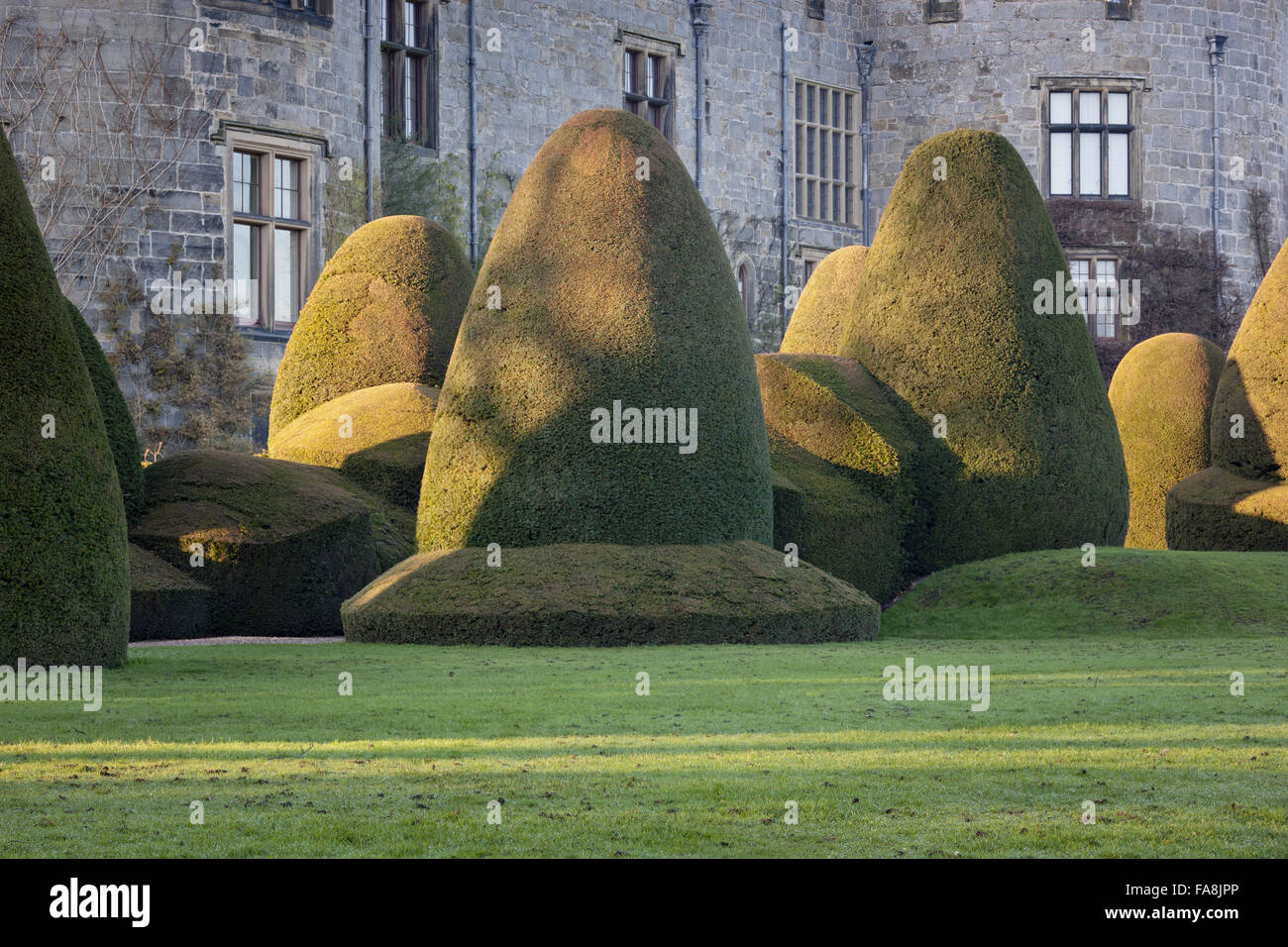 Chirk castle gardens hi-res stock photography and images - Alamy