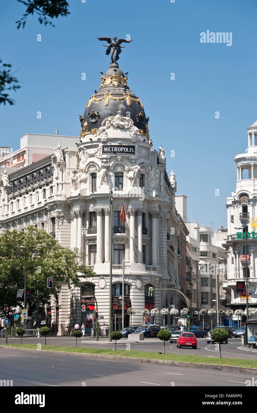 Front of Metropolis Building, in Madrid, Spain, at the corner of the ...