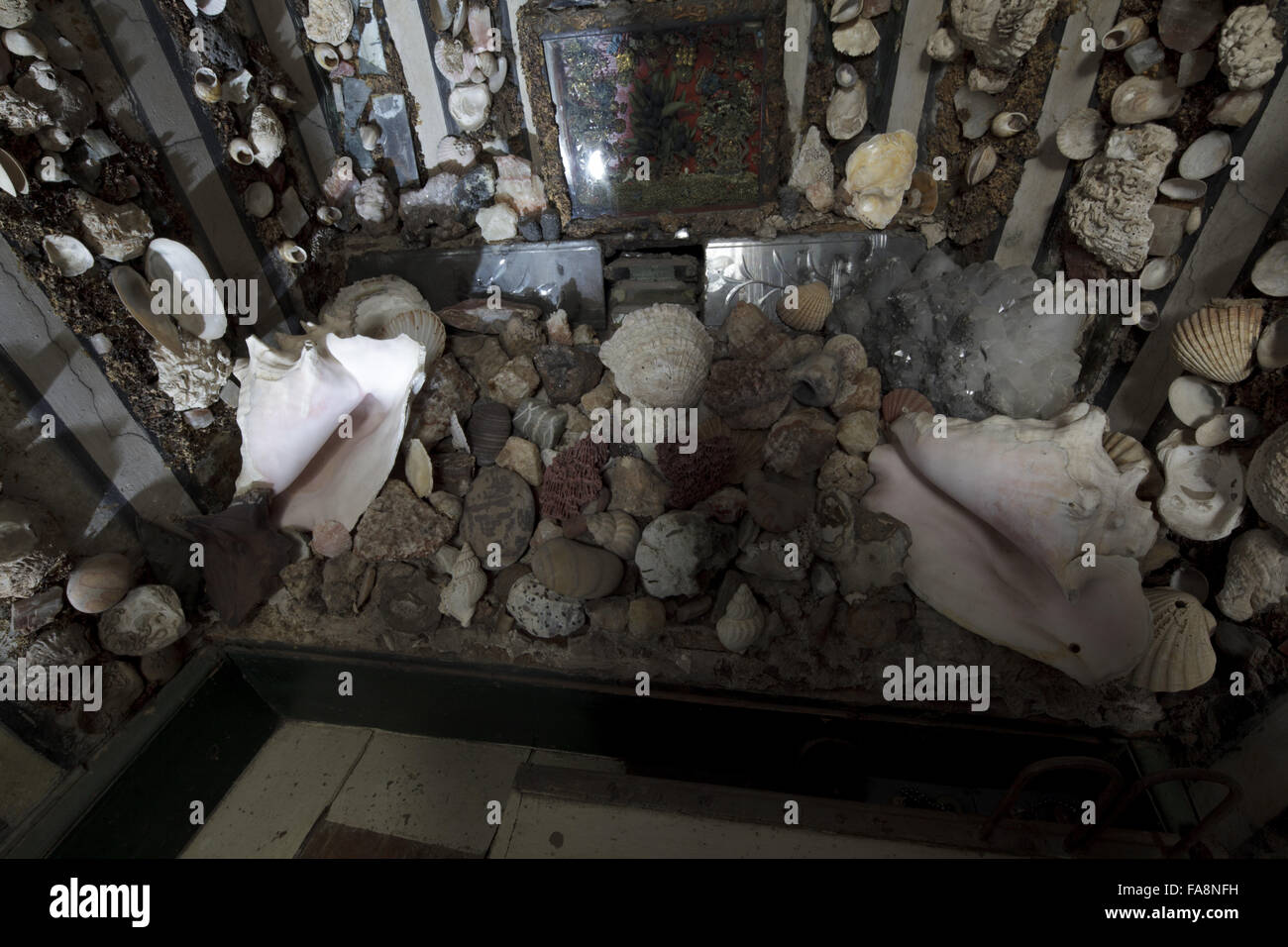 Detail of part of the decoration on the lower stairs of the Shell ...