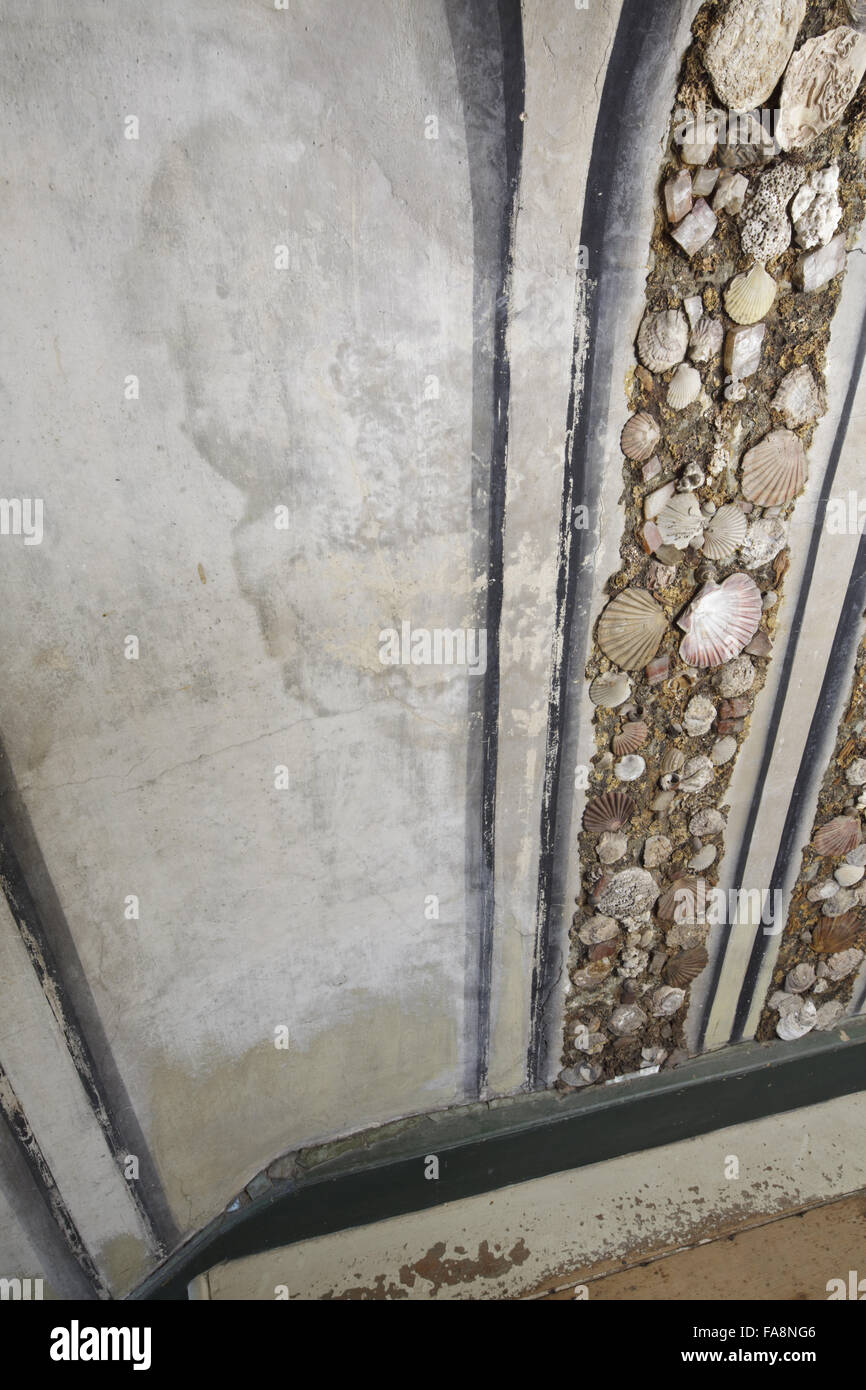 Detail of part of the decoration on the lower stairs of the Shell ...