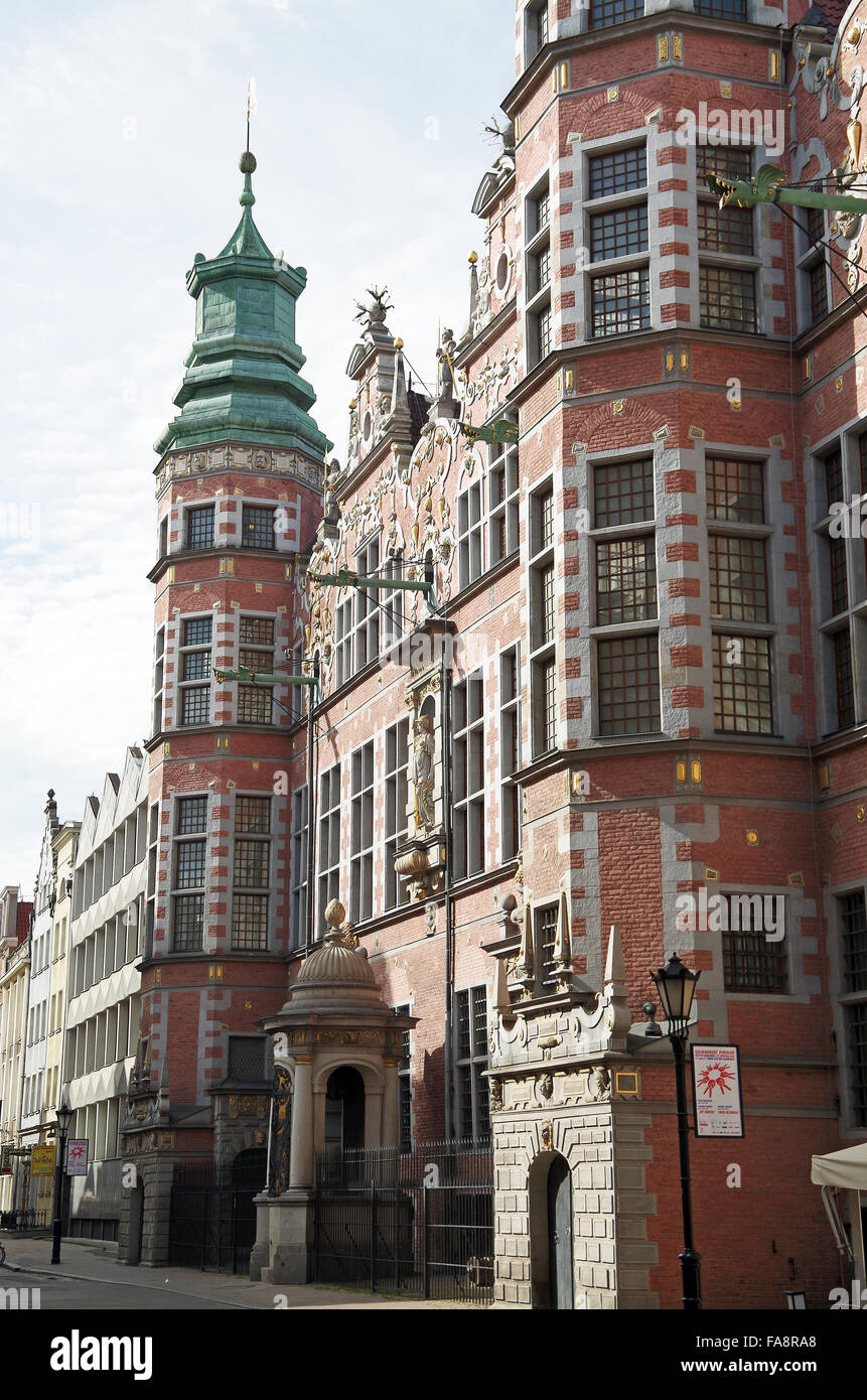 Major rebuilding after ww2 war damage hi-res stock photography and ...
