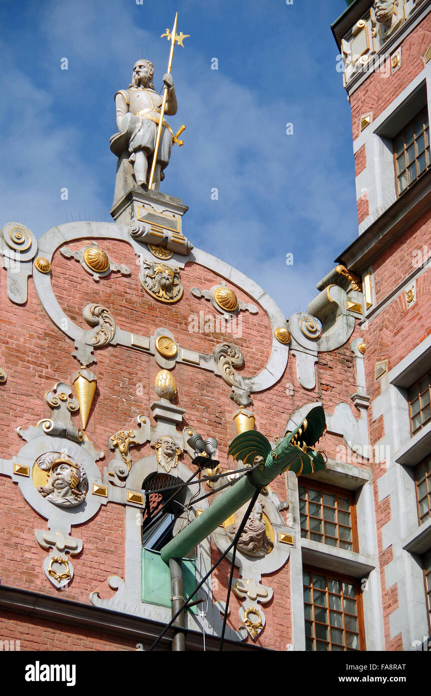 Major rebuilding after ww2 war damage hi-res stock photography and ...