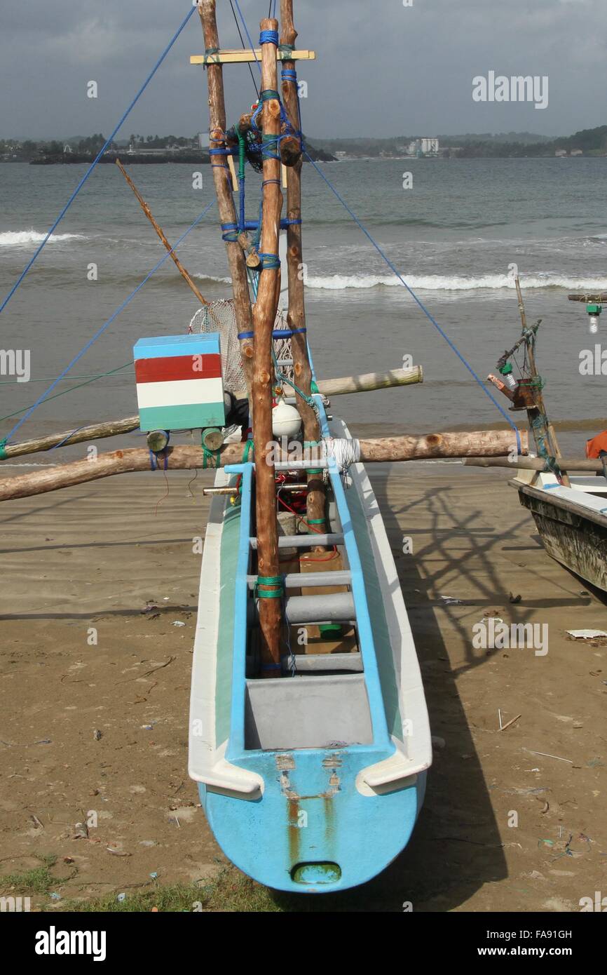 outrigger fishing boat Galle Stock Photo - Alamy