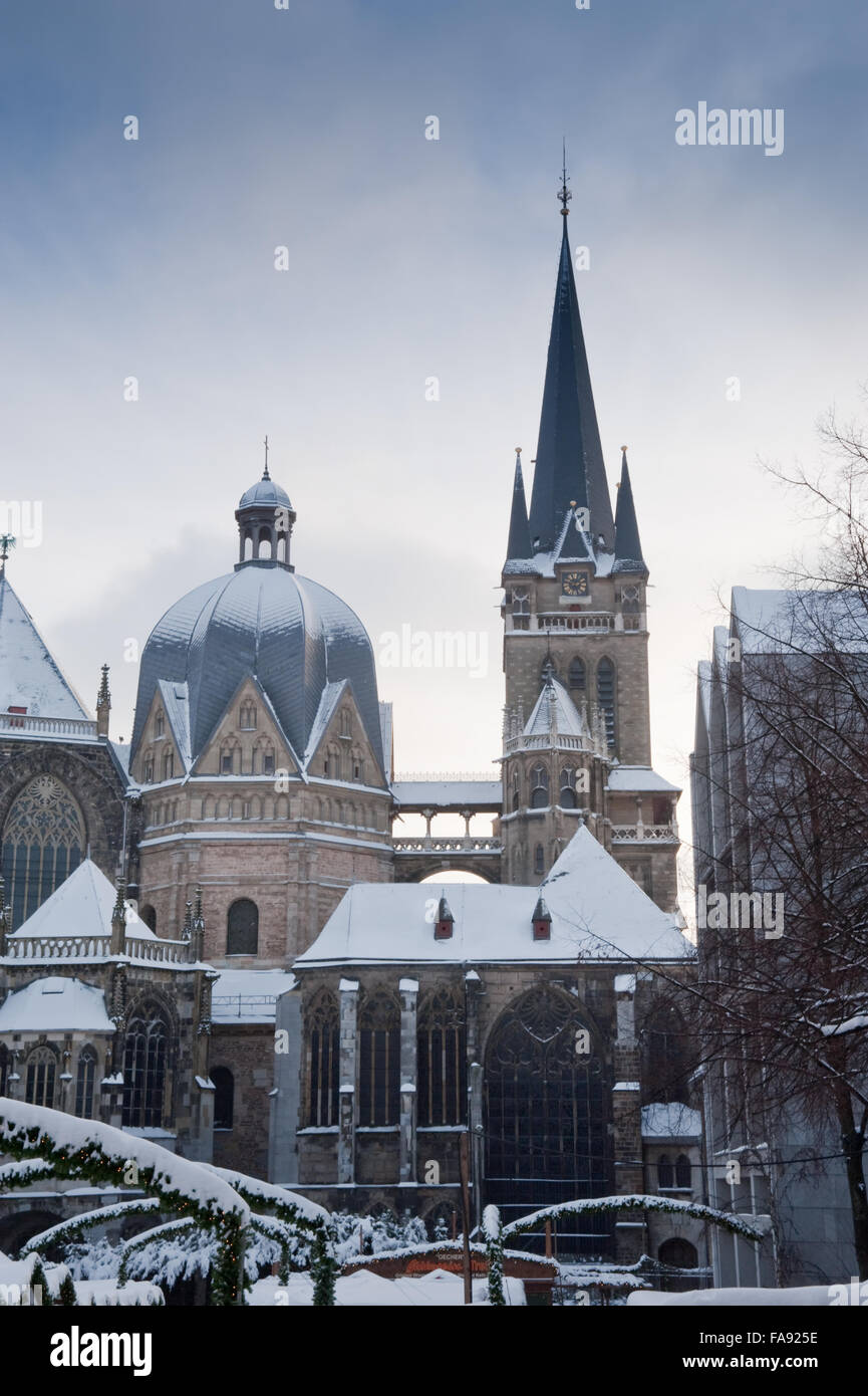 Aachen cathedral dome hi-res stock photography and images - Alamy