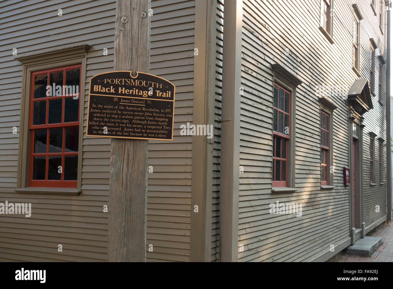 black heritage trail sign in Portsmouth NH Stock Photo - Alamy