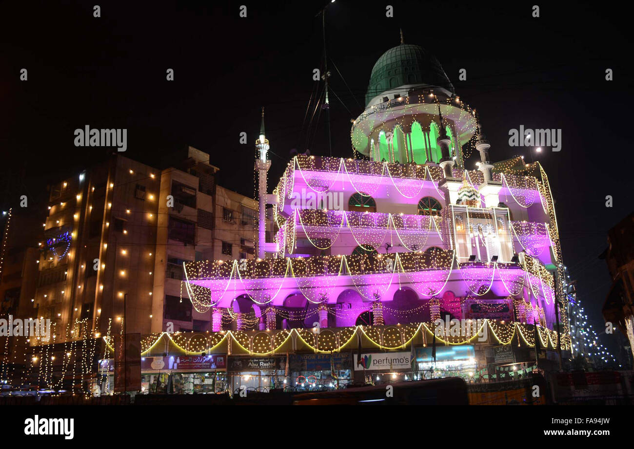 Karachi, Pakistani port city of Karachi. 23rd Dec, 2015. A mosque is ...