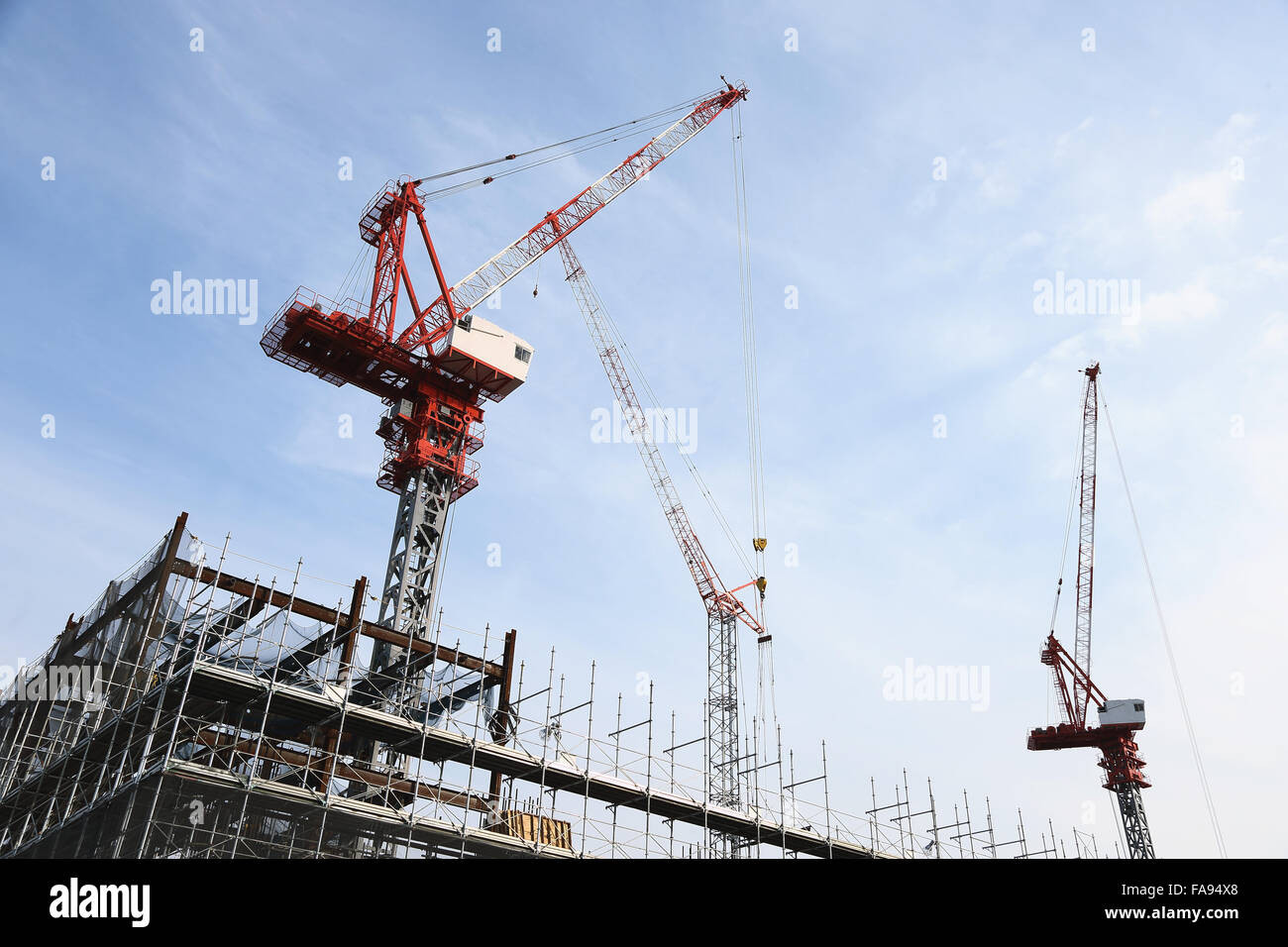 Multiple cranes building hi-res stock photography and images - Alamy