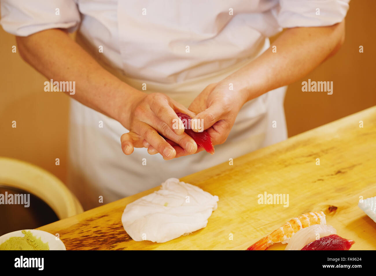 Men working high quality hi-res stock photography and images - Alamy