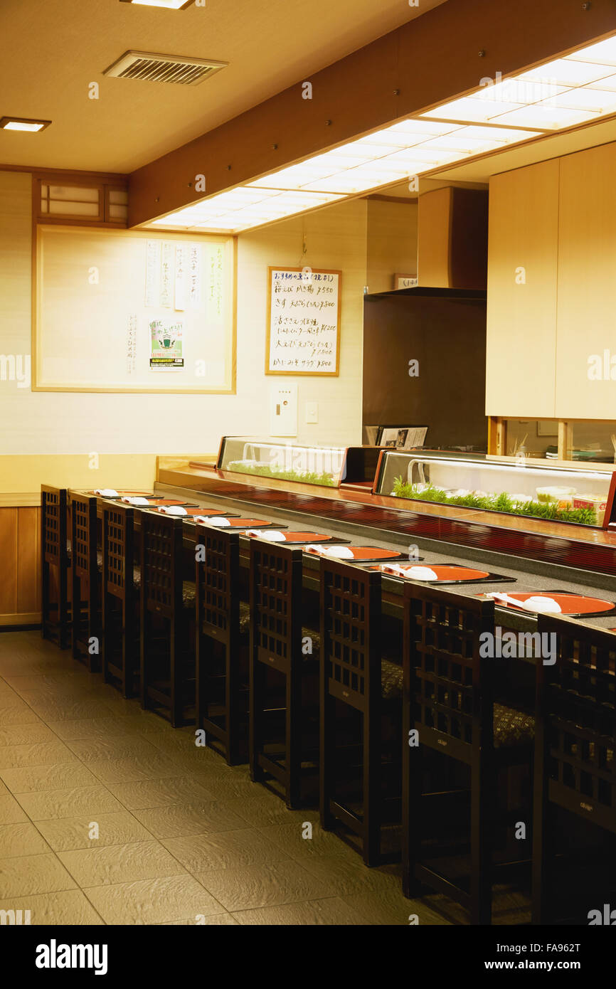 Sushi restaurant interior hi-res stock photography and images - Alamy