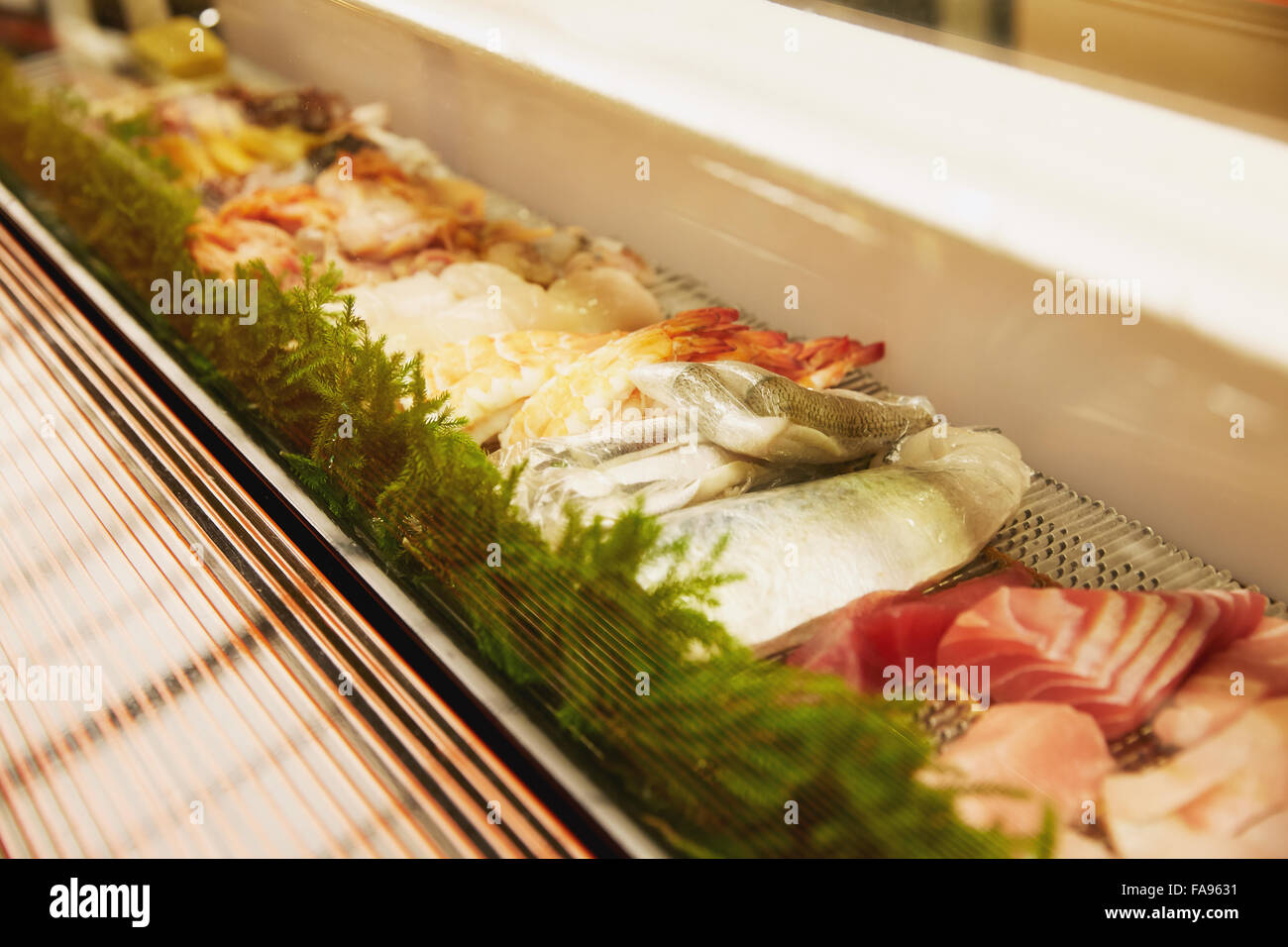 Sushi restaurant interior hi-res stock photography and images - Alamy